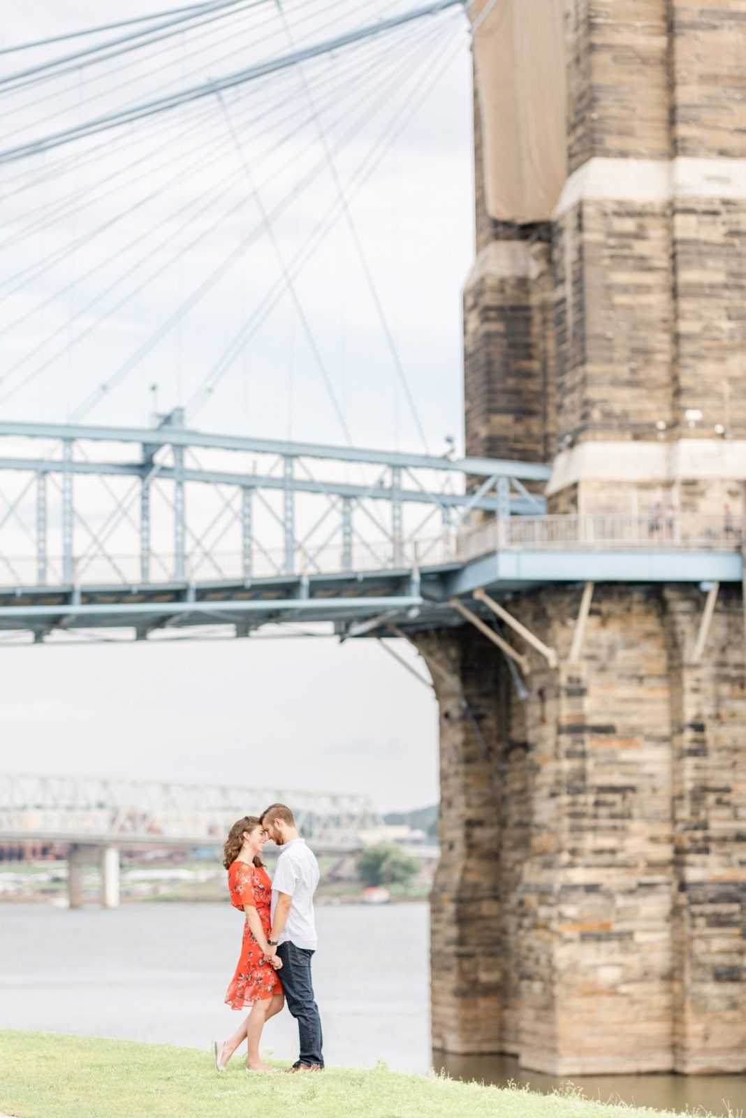 Couples Session in Downtown Cincinnati, Ohio | Elijah & Charlotte